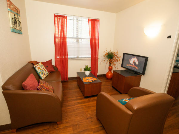 KC Hall - Housing - The University of Texas at Arlington