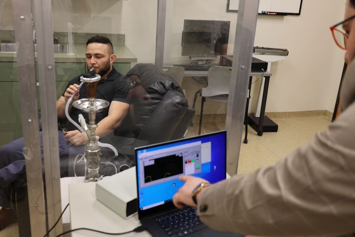 The health effects of hookahs - News Center - The University of Texas ...