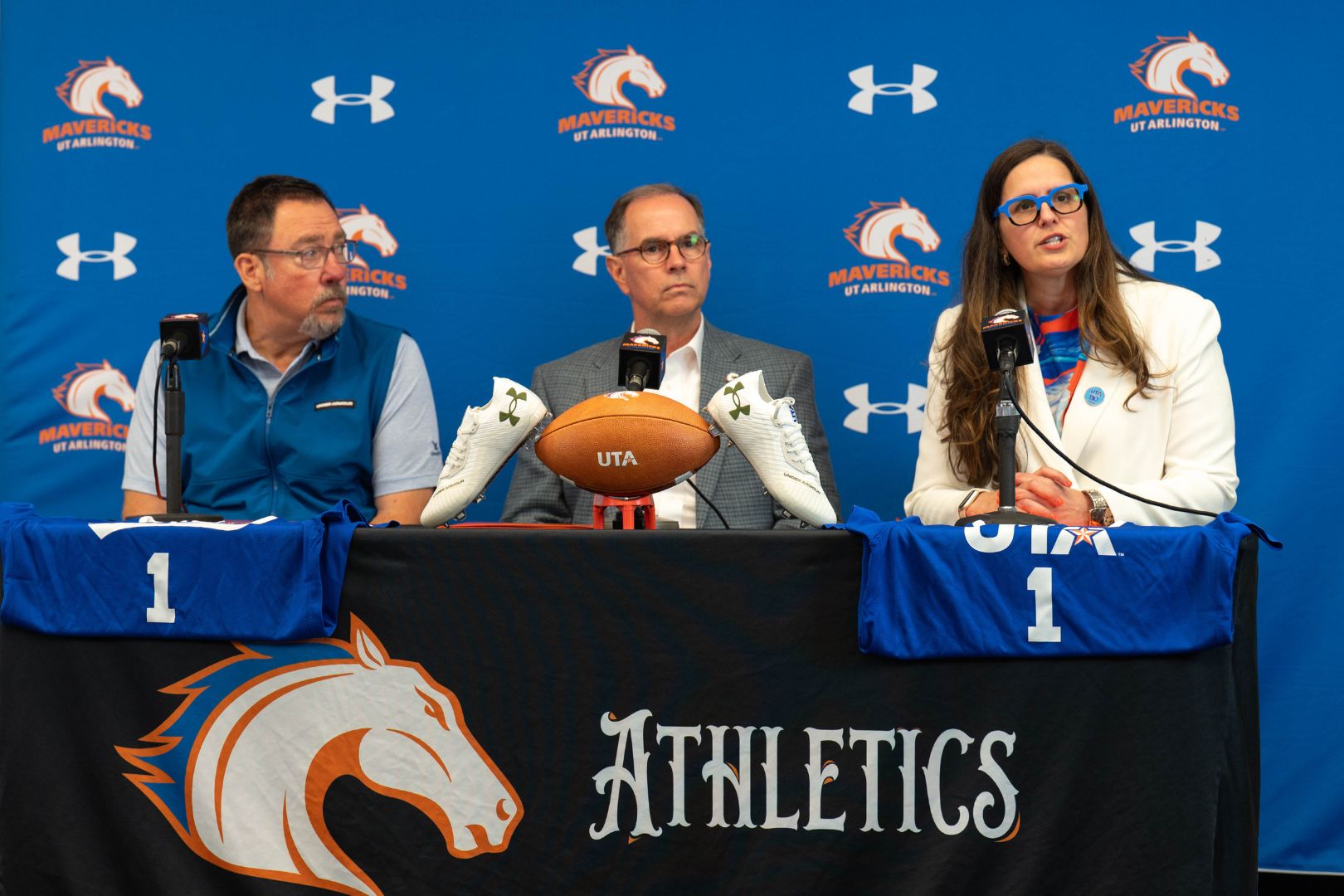 UTA launches state’s first D-I flag football program - News Center ...